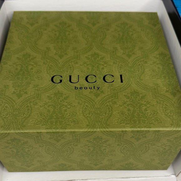 Gucci | Accents | Gucci Beauty Olive Green Box | Poshmark